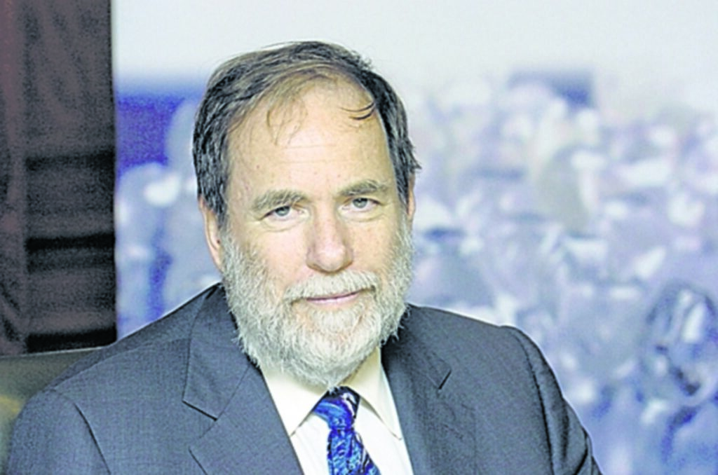 Nicky Oppenheimer: A Legacy of Wealth, Business, and Philanthropy - 193 ...