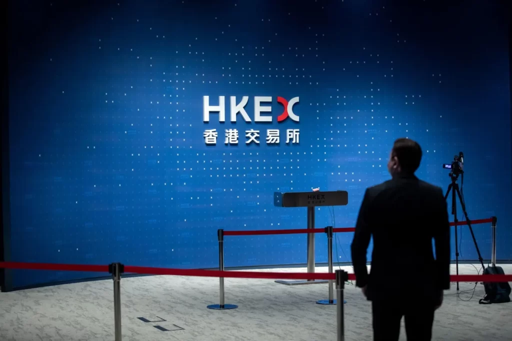 Hu Kaijun: A Visionary in Business and Industry - 193 Countries ...